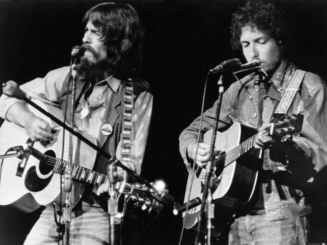 Elvis Presley and Bob Dylan: Story of an impossible meeting… with a sit ...