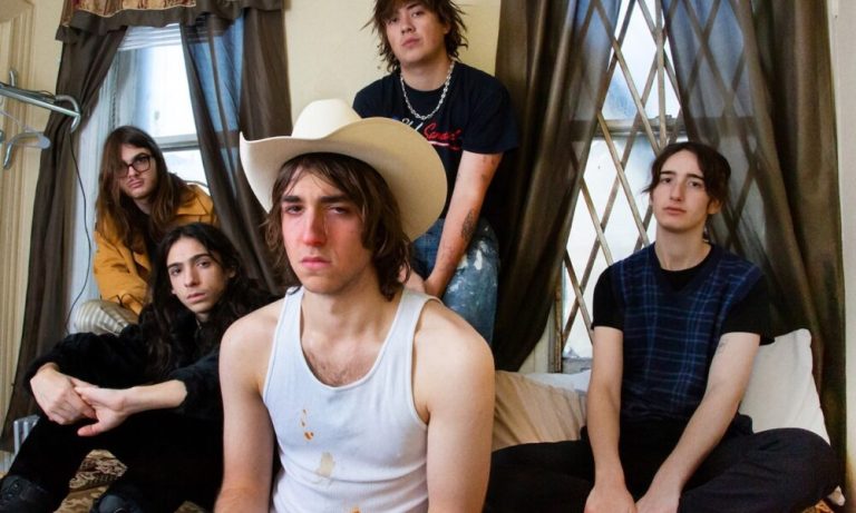 Goose and Geese announce member departures on same day