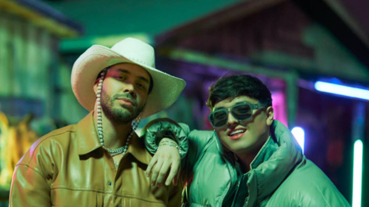 Prince Royce and Gabito Ballesteros mix bachata and corridos tumbados in their collaboration ...