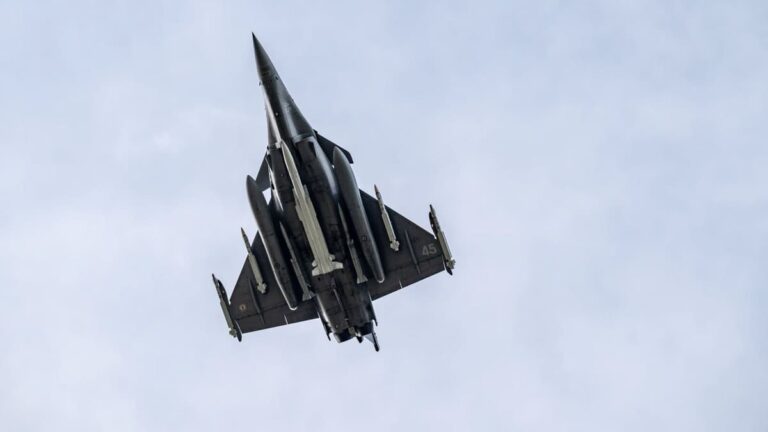 This French fighter jet just tested its nuclear missile – here’s what ...